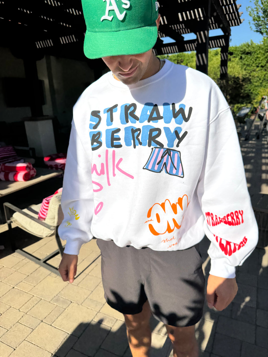 Mob Gear – Strawberry Milk Mob
