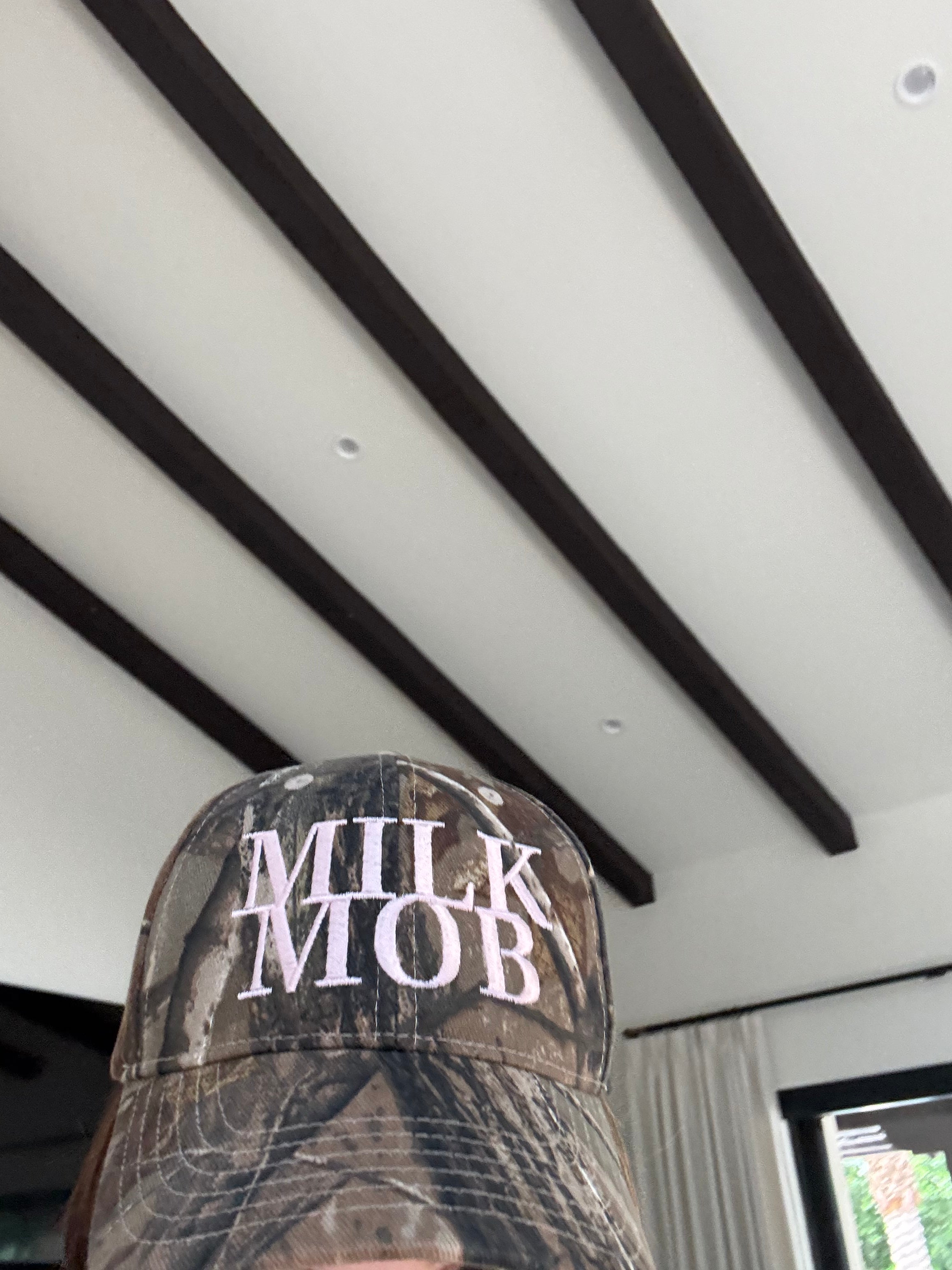 Mob Gear – Strawberry Milk Mob