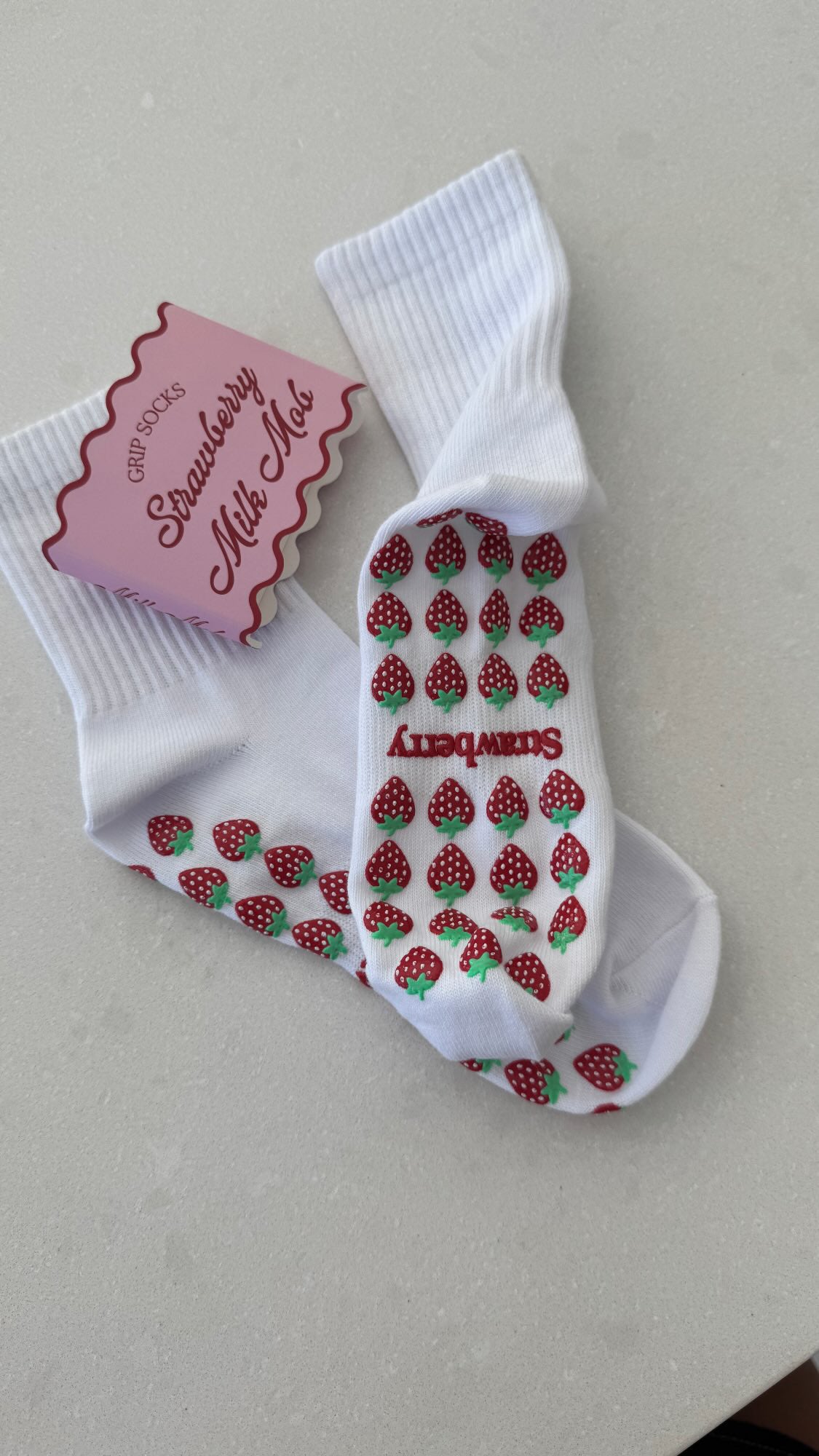 Grippy Socks – Strawberry Milk Mob